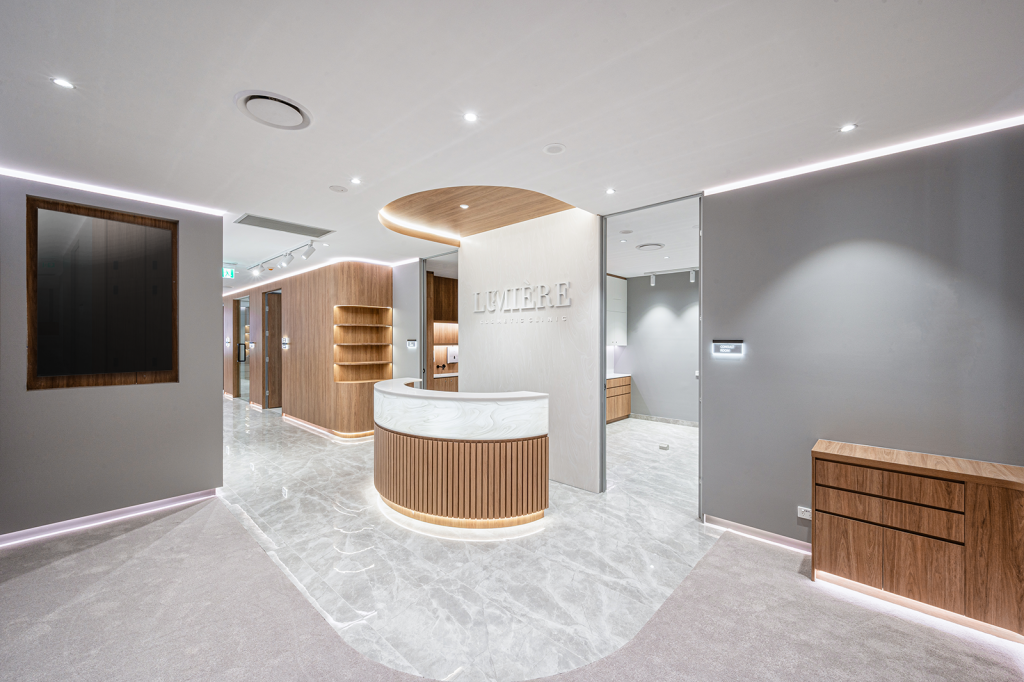 LUMIÈRE COSMETIC CLINIC RENOVATION - Twenty Interior